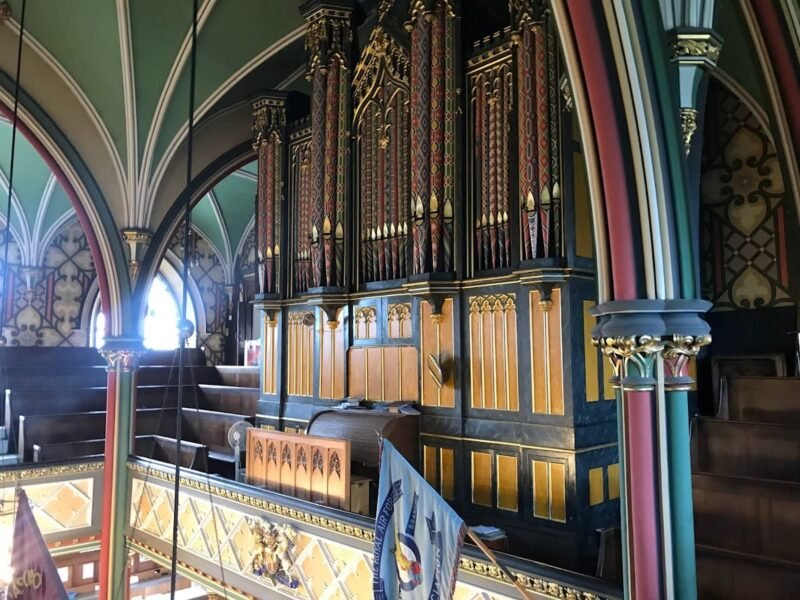 Oldham Parish Church - MancHistorian